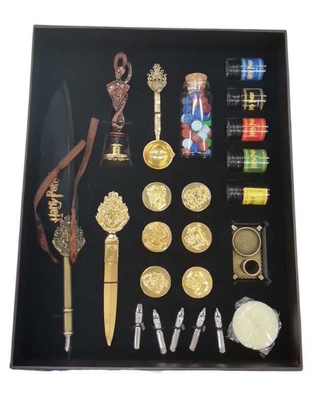 The Ultimate Harry Potter Calligraphy Stationery Set 25-Pc Magical ...