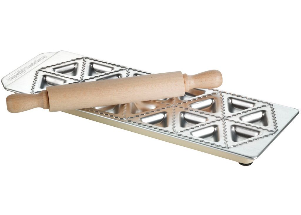 Imperia Raviolamp 18-Tortelli Homemade Triangle Ravioli Mold | Shop ...