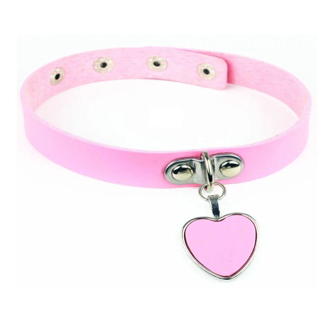 Punk/Gothic/Emo Heart Charm Adjustable PU Leather Choker Necklace ...