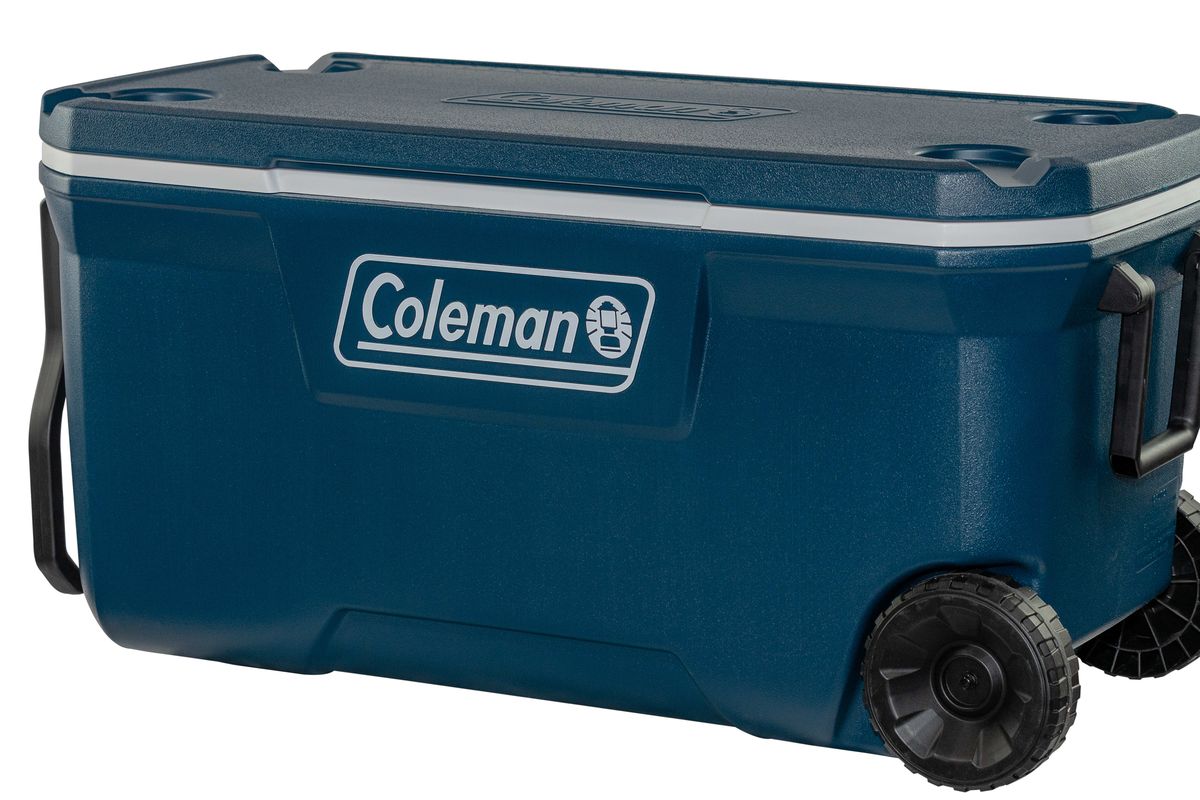 Coleman Cooler Box 100 Quart Xtreme Wheeled 94L Keeps Ice Up To 5