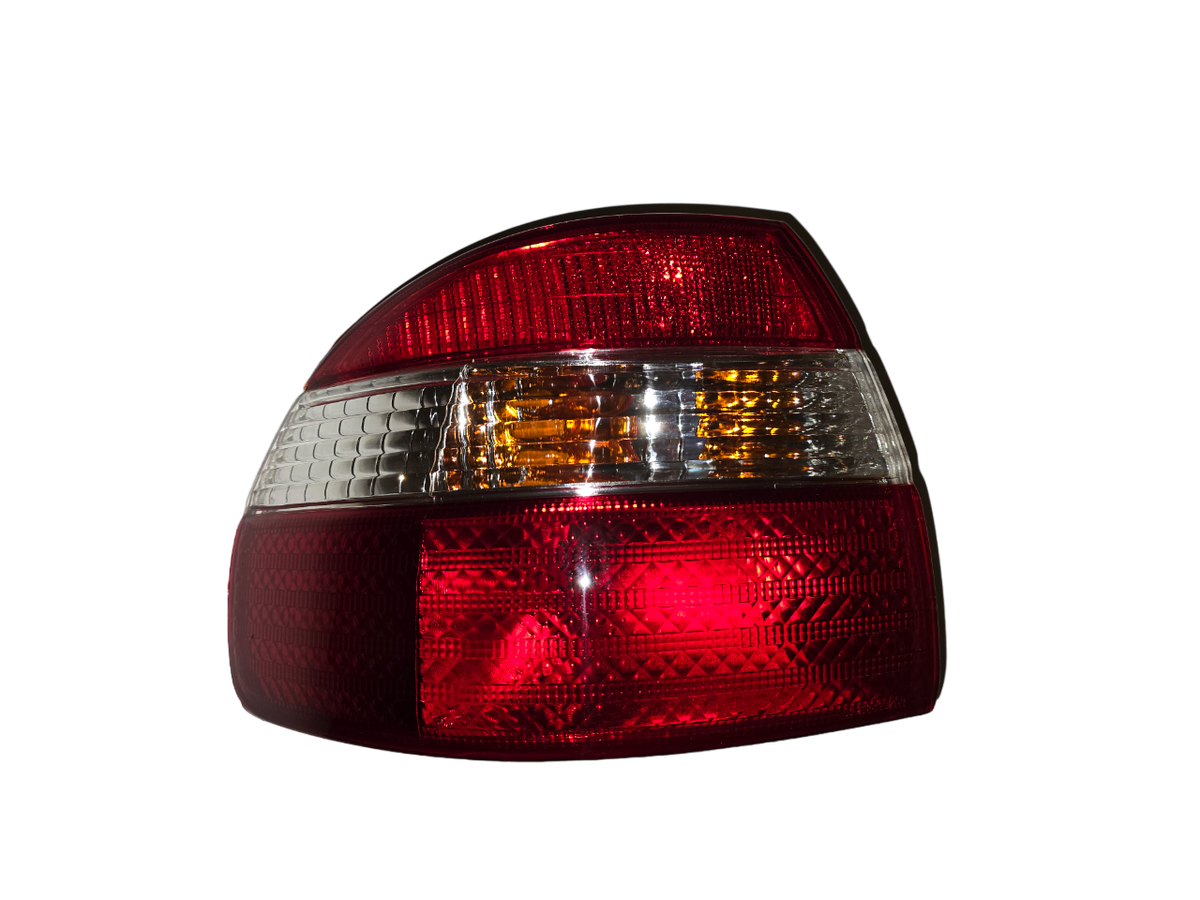 Taillamp Compatible with Toyota Corolla TT110 1999-2001 - Passenger ...