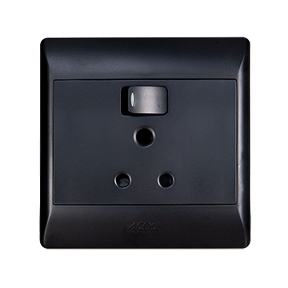 ACDC - Black 16A Switched Socket Outlet 4x4 C/W Cover Plate | Shop ...