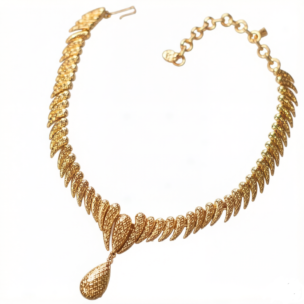 Retro Style Textured Gold Collar Necklace with Dangling Teardrop ...