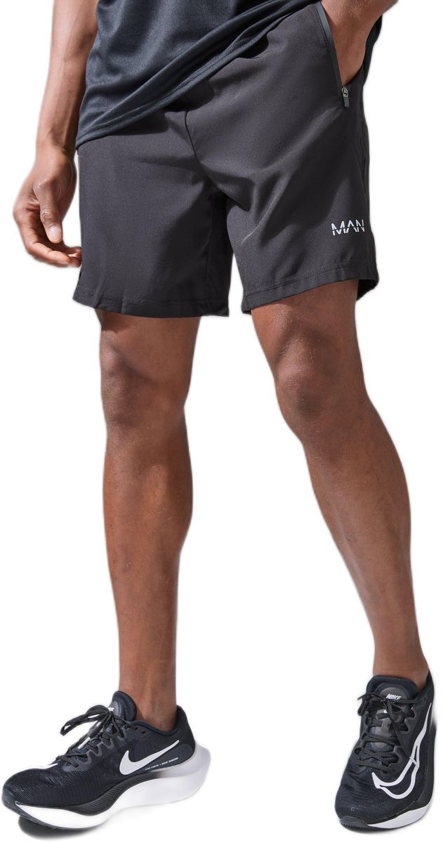 boohooMAN - Men's Active Stretch Woven Regular Fit 7inch Gym Short ...