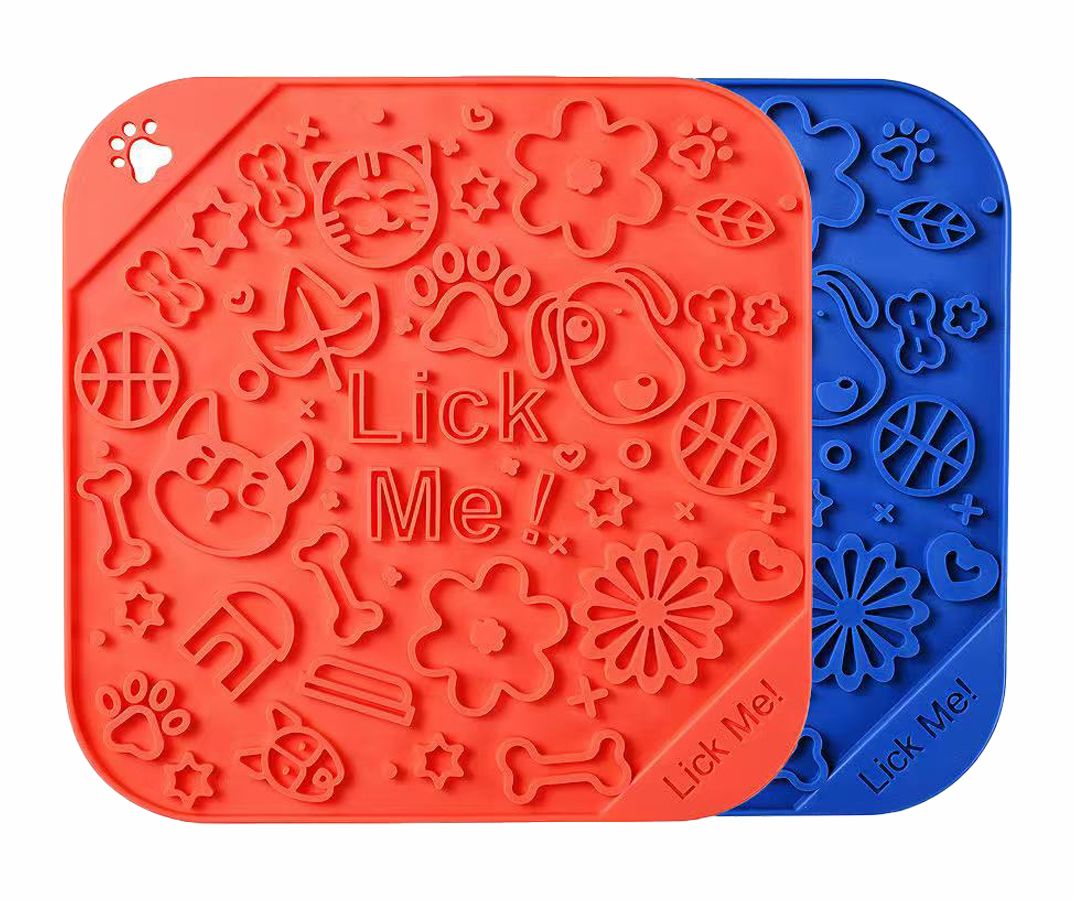 2 Pcs Licky Mats for Dogs Dog Slow Feeding Lick Mats - Red & Blue ...
